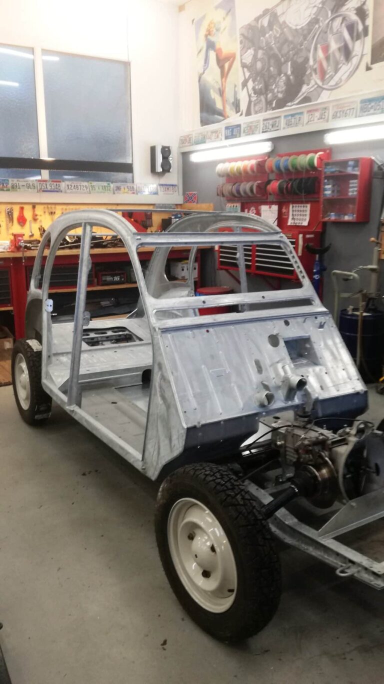 2cv parts for sale: 2cv galvanised chassis, gearbox and more
